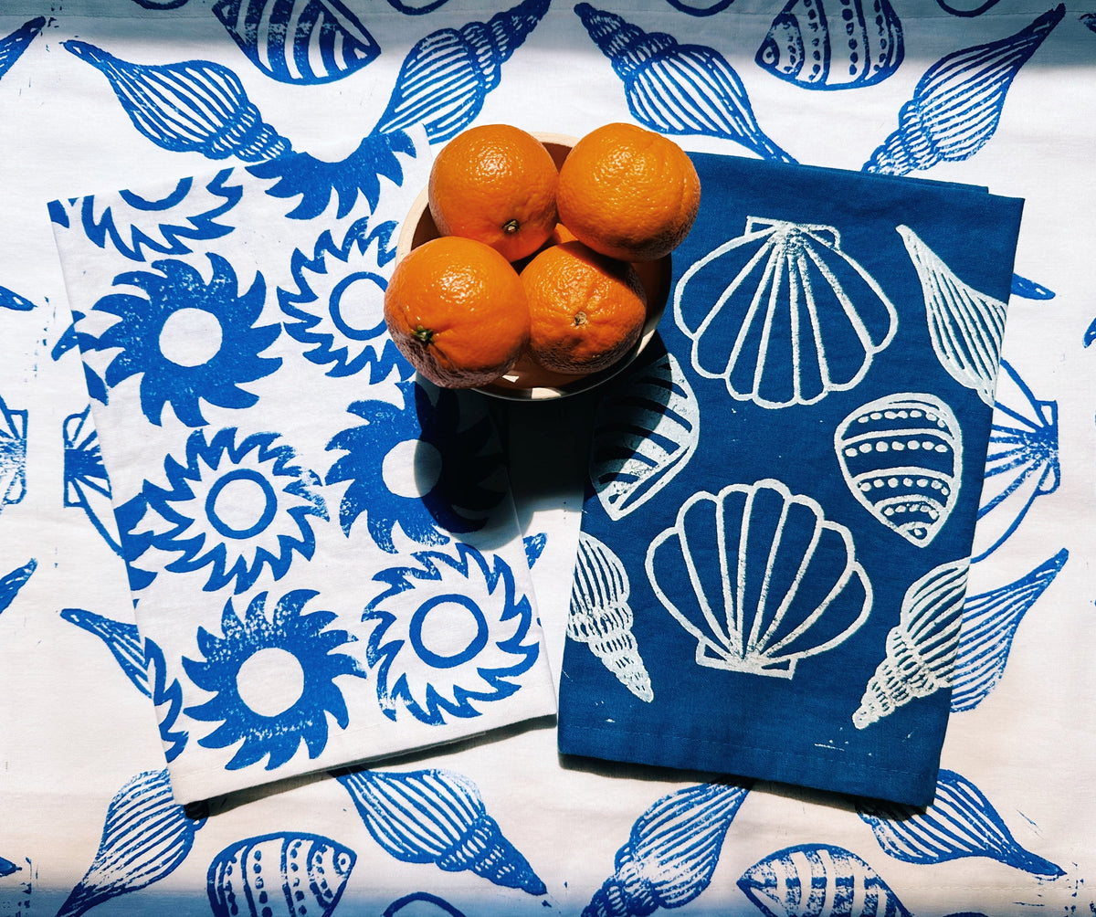 Suns on White Dinner Napkins – mrs.mandolin